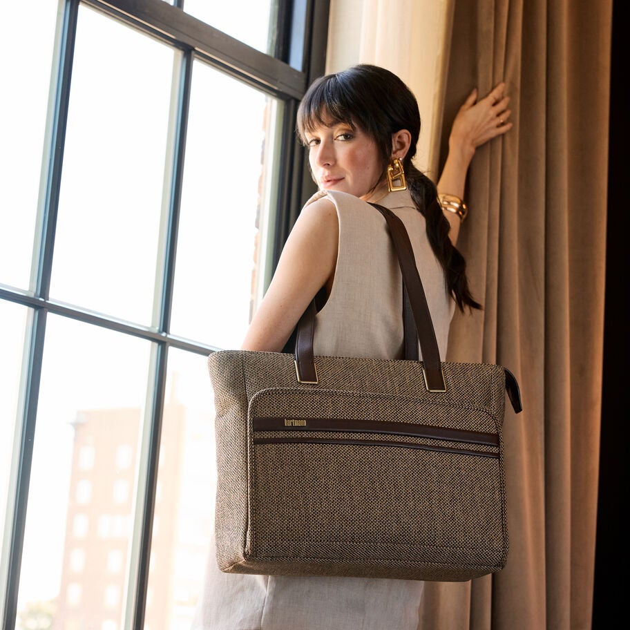 Tweed Carryall Tote—heritage meets modern detail | Hartmann